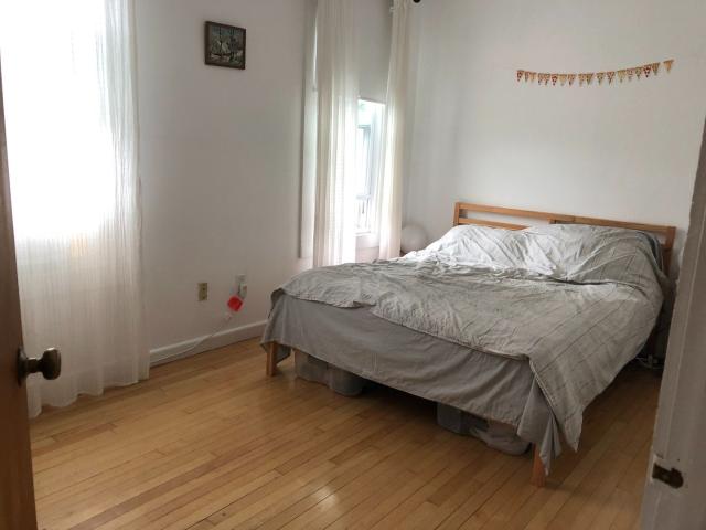 Beautiful East Rock Victorian 2BR ft. open kitchen walk to Yale