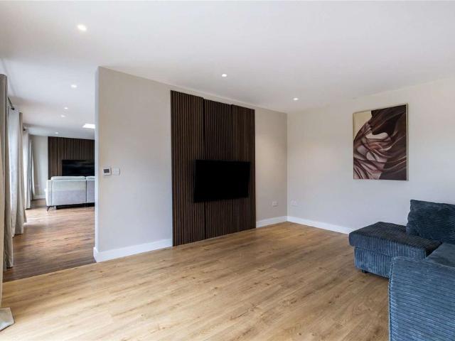 Beautiful four bedroom detached home with stunning open plan living and garden terrace