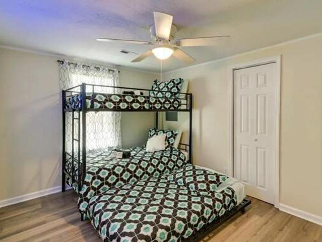 Beautiful Fayetteville Cozy Home