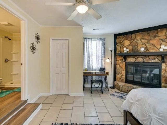 Beautiful Fayetteville Cozy Home