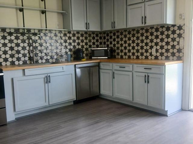 Beautiful Home Centrally Located!