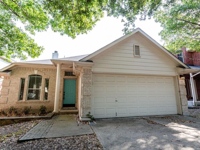 Beautiful Home in Austin, TX | 3 Beds | 2 Baths | 2 Car Garage