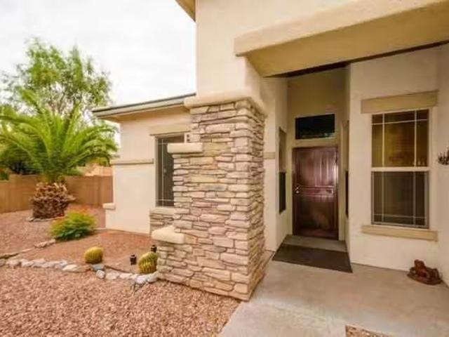 Beautiful Home in Continental Ranch! 7539 W Desert Crystal Ct