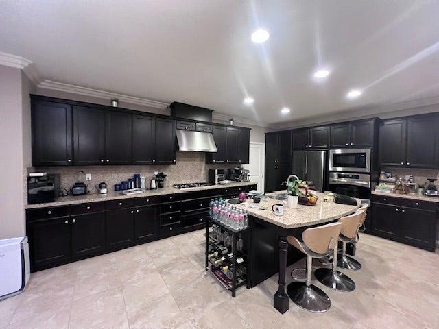 Beautiful Home in Prestigious Portola in Irvine