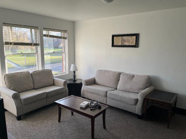 Beautiful one bed apt. in historic Galen campus