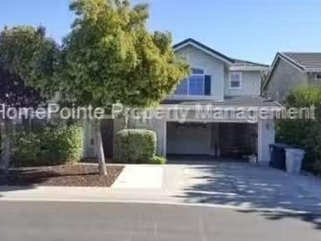 Beautiful Open floor Plan with Tranquility Back yard! 121 Fol.