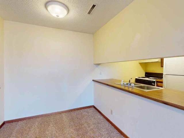 Beautiful Location with Lots of Trees and Greenspace 1 Bedroom Apartment for Rent at 3500 Grand Ave, Ames, IA 50010