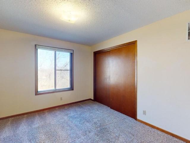 Beautiful Location with Lots of Trees and Greenspace 2 Bedroom Apartment for Rent at 3500 Grand Ave, Ames, IA 50010