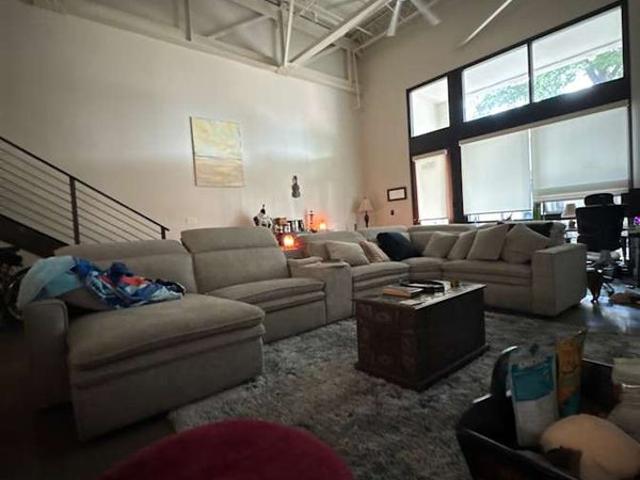Beautiful loft on Southside