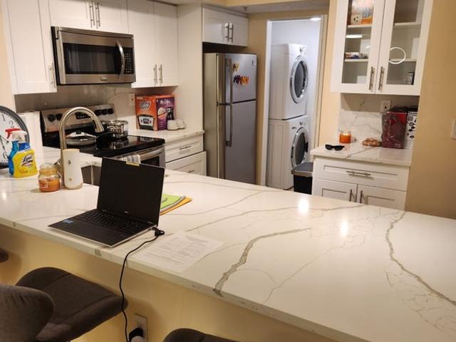 Beautiful, large guestroom, private bathroom