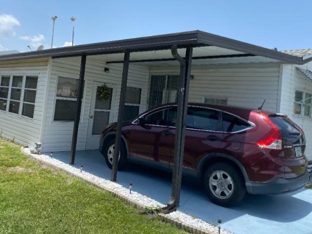 Beautiful Little Mobile Home in Senior Community