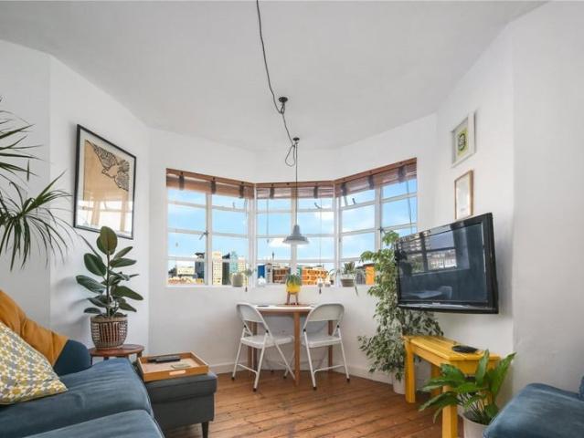 Beautiful, light and clean apartment