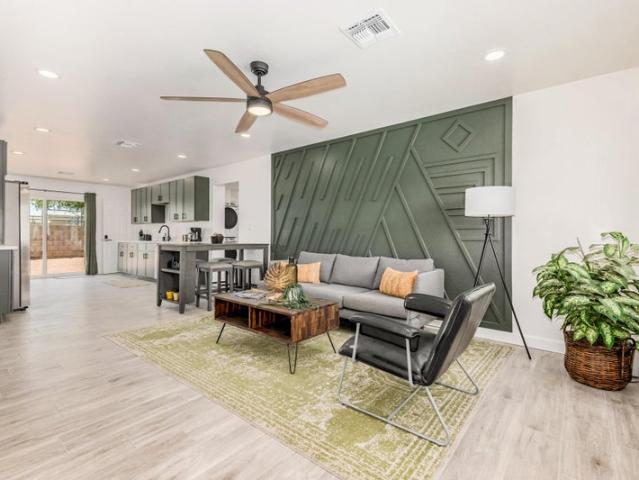 Beautiful Mesa Home. Gourmet ‍Kitchen w plenty of