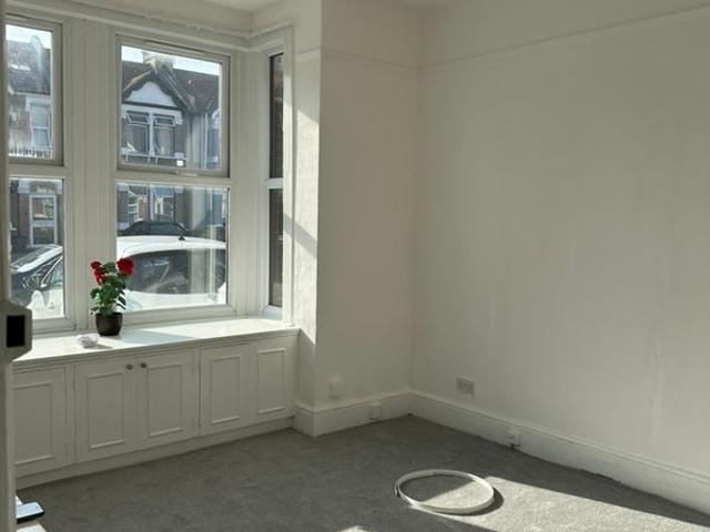 Beautiful Newly 2 3 Bedroom Ground Floor