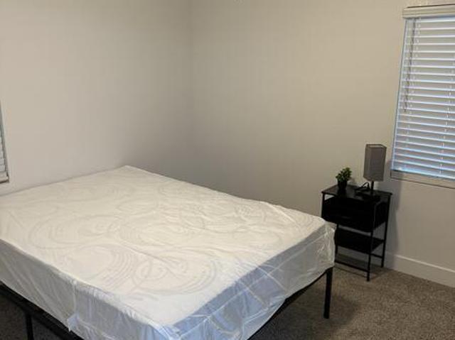 Beautiful & newly renovated Henderson House in a Prime Location!
