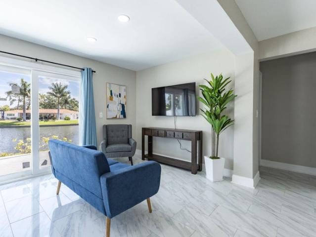 Beautiful, newly renovated St. Petersburg Home