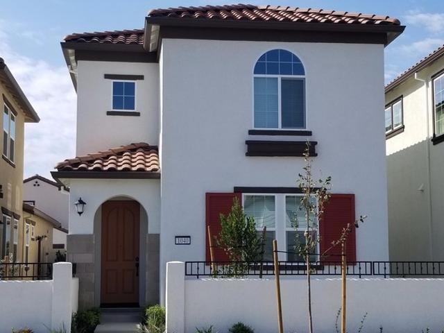 Beautiful Solar Montecito Walk, at West Park Roseville, 3 Bed, 2.5 BA, 1565 Sqft, West Park High School District!
