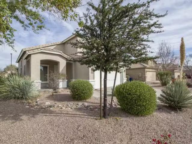 Beautiful Seville! 3690 E Janelle Ct
