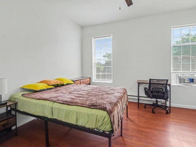 Beautiful Shared Home North Philadelphia Furnis