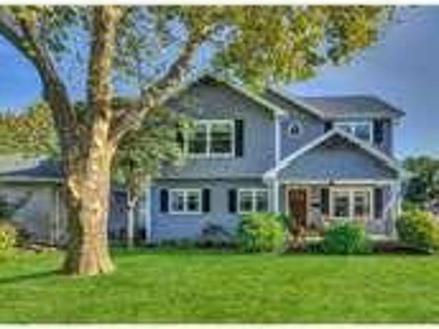 Beautiful single family 3 beds 2 baths