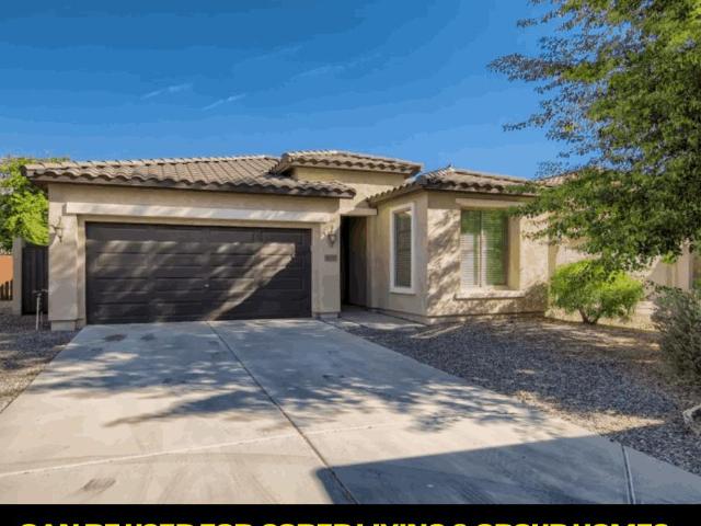 Beautiful single level home in Maricopa!