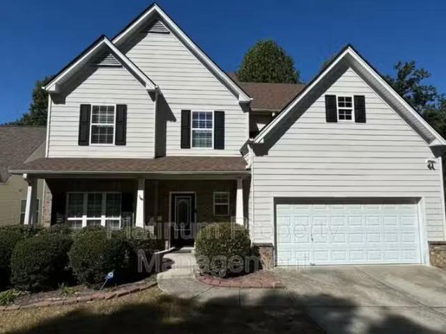 Beautiful, Spacious 4 bedroom home in Buford by Pl 2725 Sedge.