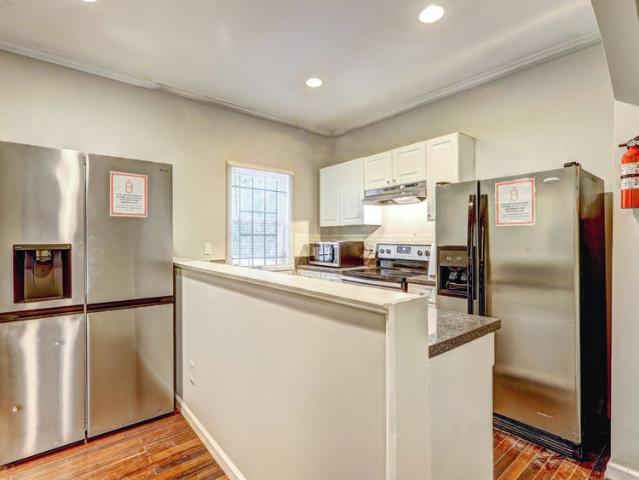Beautiful & spacious Atlanta House with Dining are