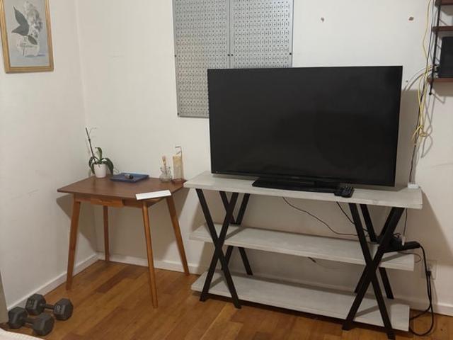 Beautiful spare bedroom in Santa Monica