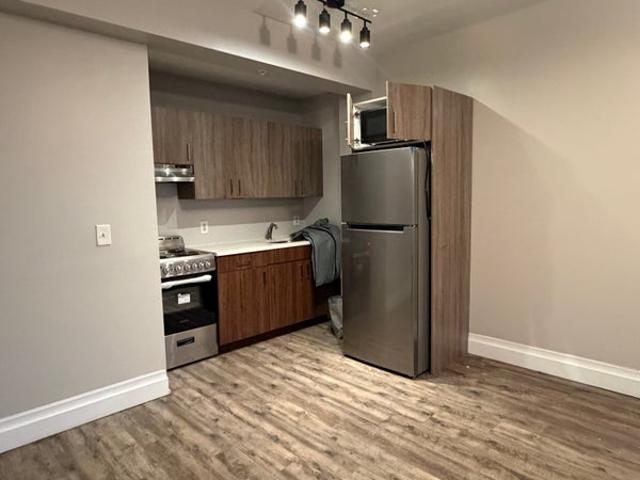 Beautiful STUDIO Now Available In East Orange For