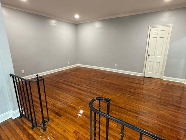 Beautiful STUDIO Apartment Now Available In East O