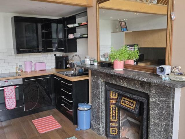 Beautiful Studio Near Hove Seafront Bills Included
