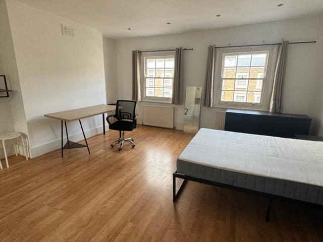 Beautiful Studio located in angel!