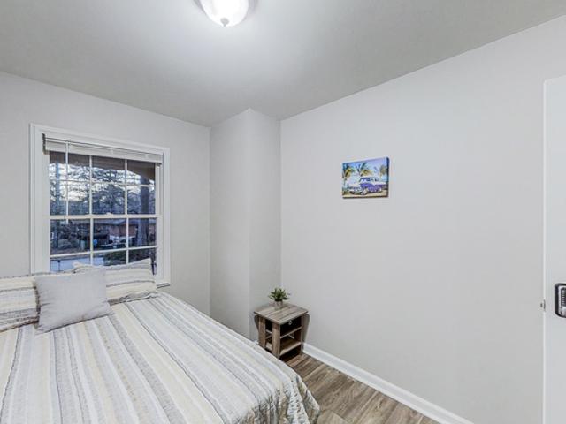 Beautiful Stone Mountain property! Spacious Bedrooms! Close to everything! #RoomGoals