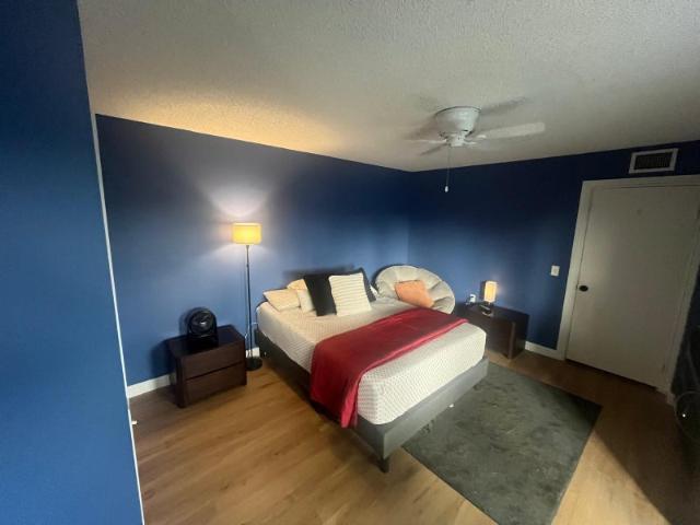 Beautiful, private furnished room & bath