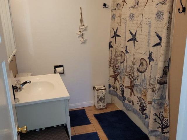 Beautiful Private half room