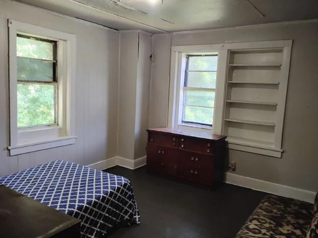 Beautiful Private Room – SINGLE OCCUPANT ONLY!