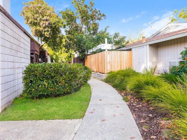 Beautiful, Quiet Community 1 Bedroom Apartment for Rent at 2089 Camel Ln, Walnut Creek, CA 94596