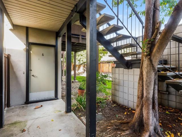Beautiful, Quiet Community 2 Bedroom Apartment for Rent at 2089 Camel Ln, Walnut Creek, CA 94596