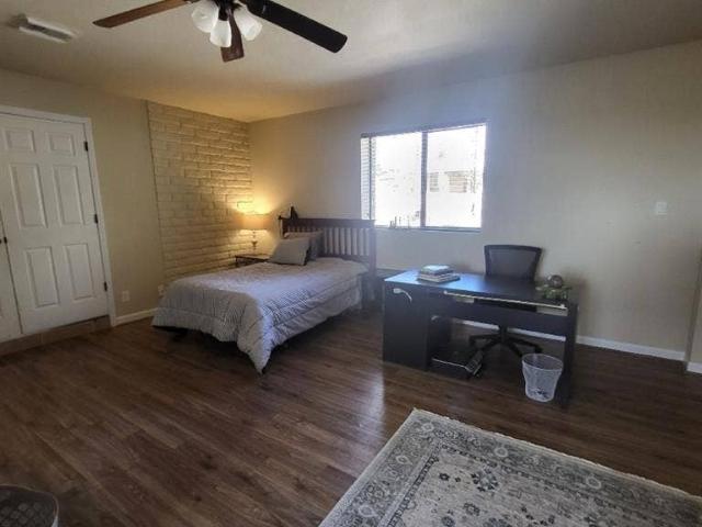 Beautiful room to rent.