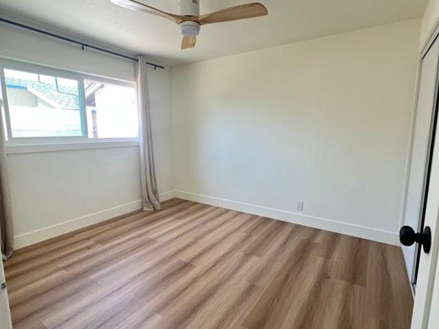 Beautiful room with shared bathroom