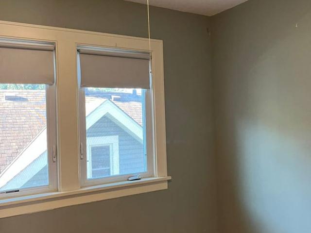 Beautiful Room Available onwards for monthly lea