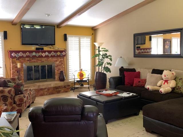 Beautiful Room For Rent