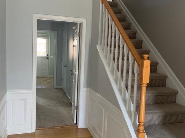 Beautiful room in South Park available 11/1/2026