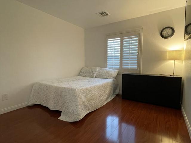 Beautiful Rooms for Rent in Southwest Las Vegas