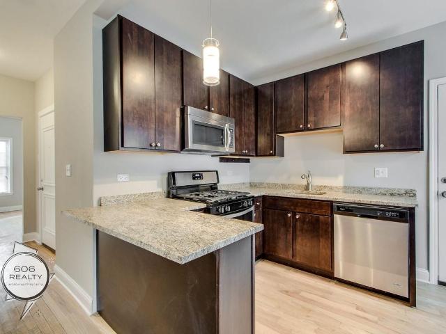 Beautiful Rehabbed Hyde Park Apartments! 1 Bedroom Apartment for Rent at 836 E 53rd St, Chicago, IL 60615 Hyde Park
