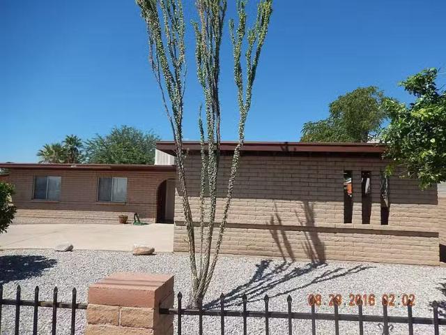 Beautiful Remodel on the East Side! 9609 E 29th St