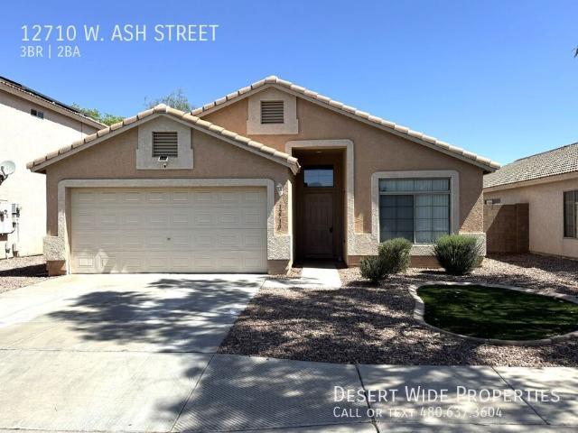 Beautiful Remodeled 3 bed, 2 bath home in convenient El Mirage neighborhood!