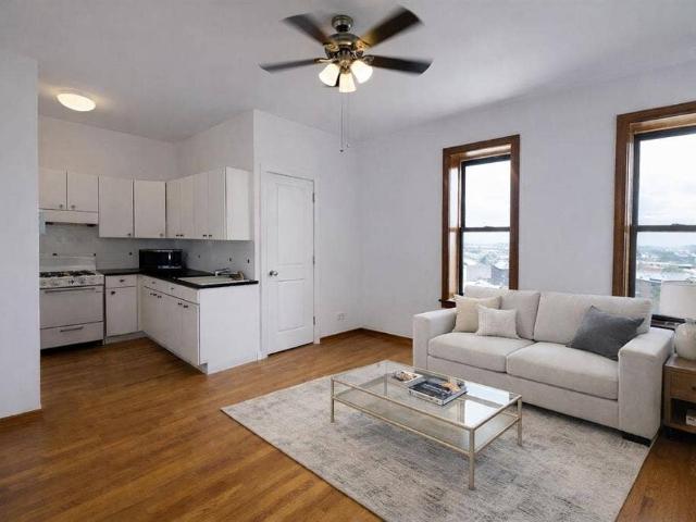 Beautiful Reno, non furnished, 1Bed