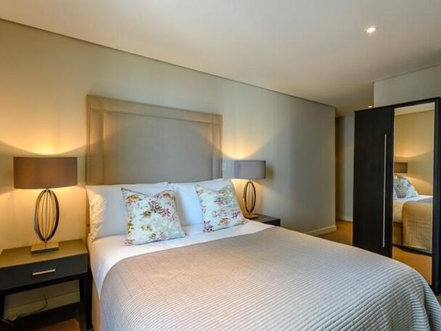 Beautiful River view one bedroom. 1 bed flat to rent £3,445 pcm £795 pw
