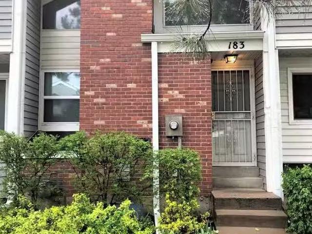 Beautiful Townhome in Aurora 183 South Nome Street